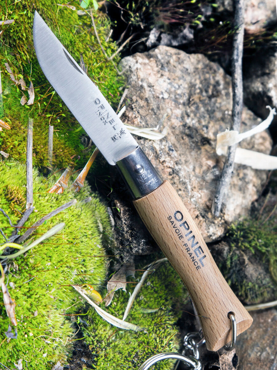 Нож-брелок Opinel №4 складной, нержавеющая сталь Sandvik 12C27, рукоять из дерева бука, Франция