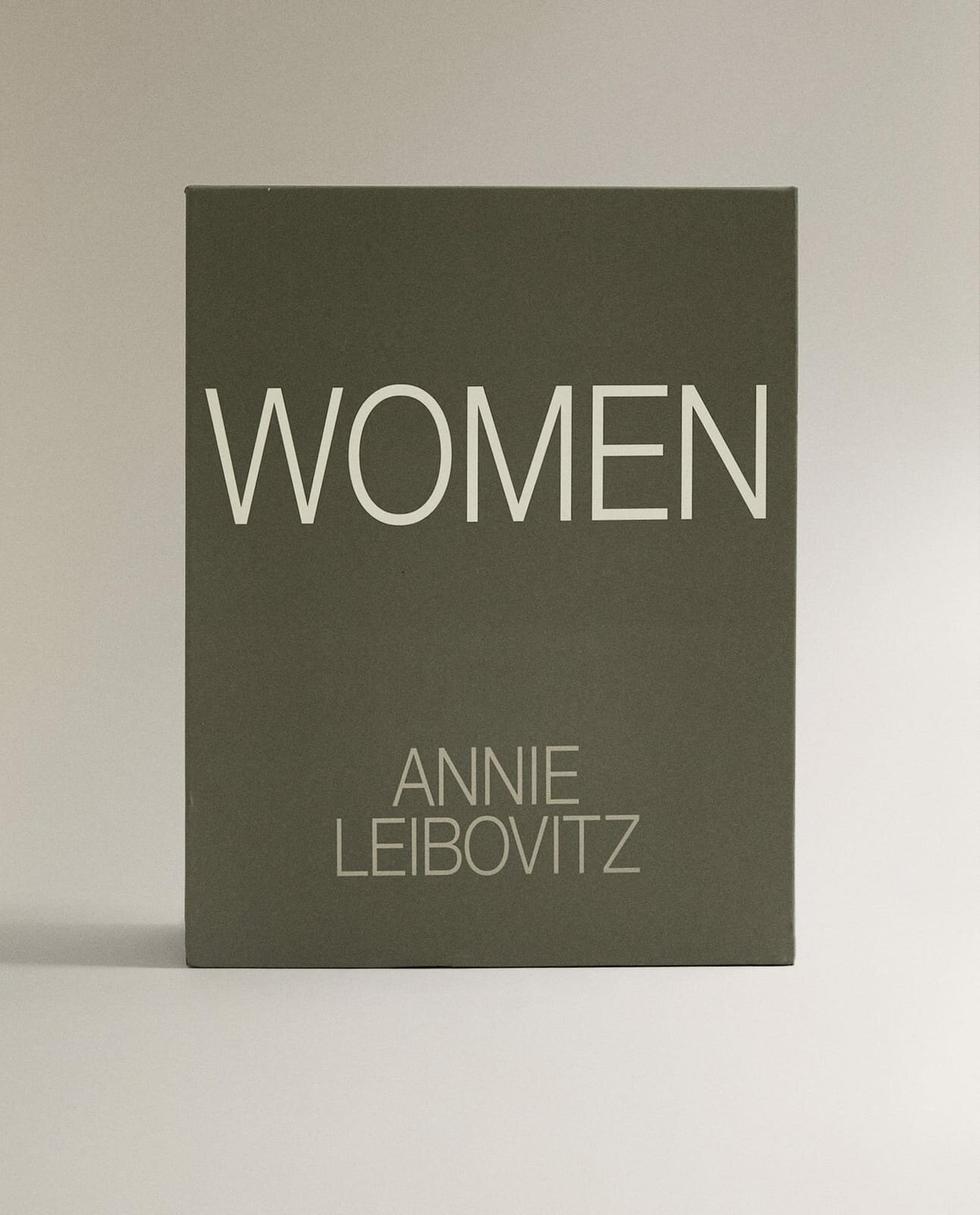 Печатная книга ZARA HOME книга women annie leibovitz (английский), серый, 22x28x10 см 3367/054/802-99