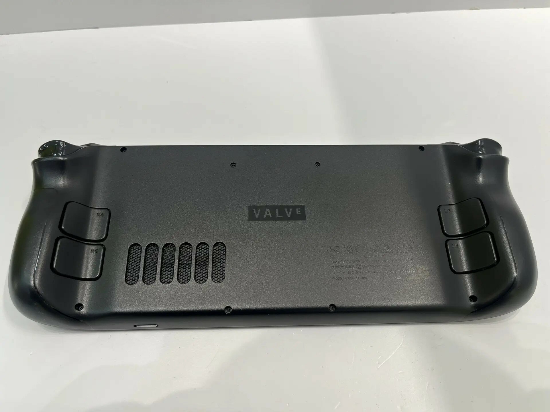 Игровая консоль Valve Steam Deck Oled, 64Gb, Black (Черный)