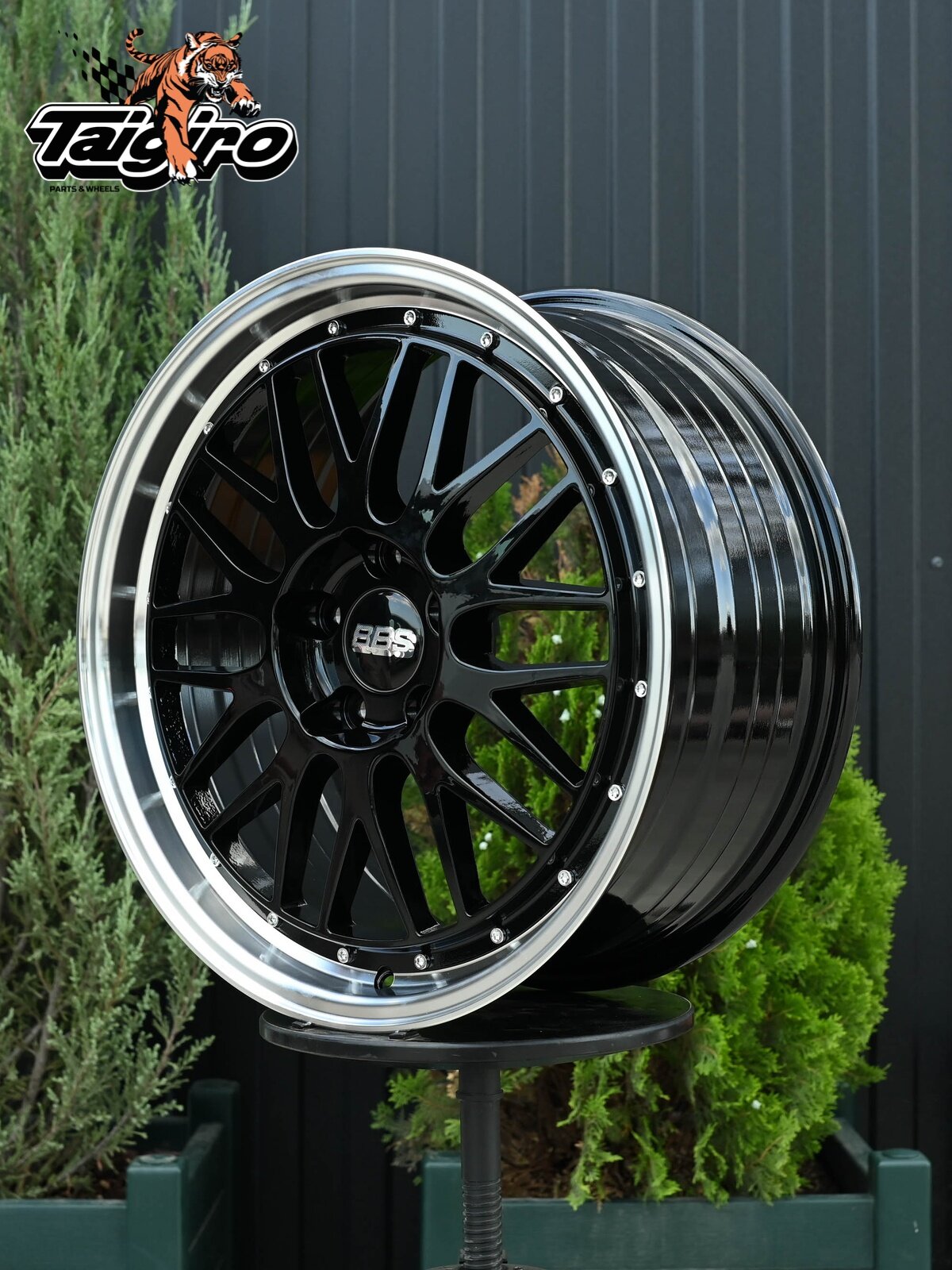Taigiro Топ дизайн Колесный диск Литой 18x8 PCD5x112 ET40 D66.6 Черный