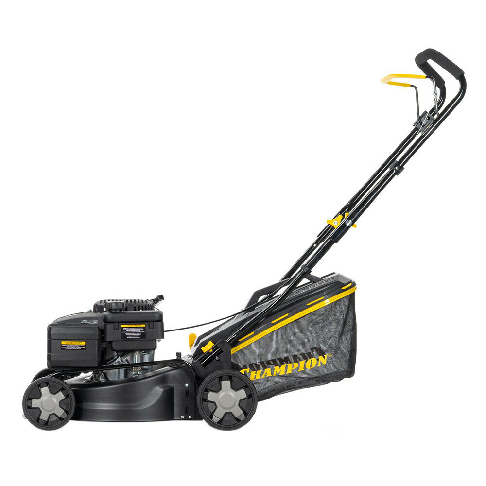 Газонокосилка бензиновая Champion LM4222 418 мм 3 л. с.