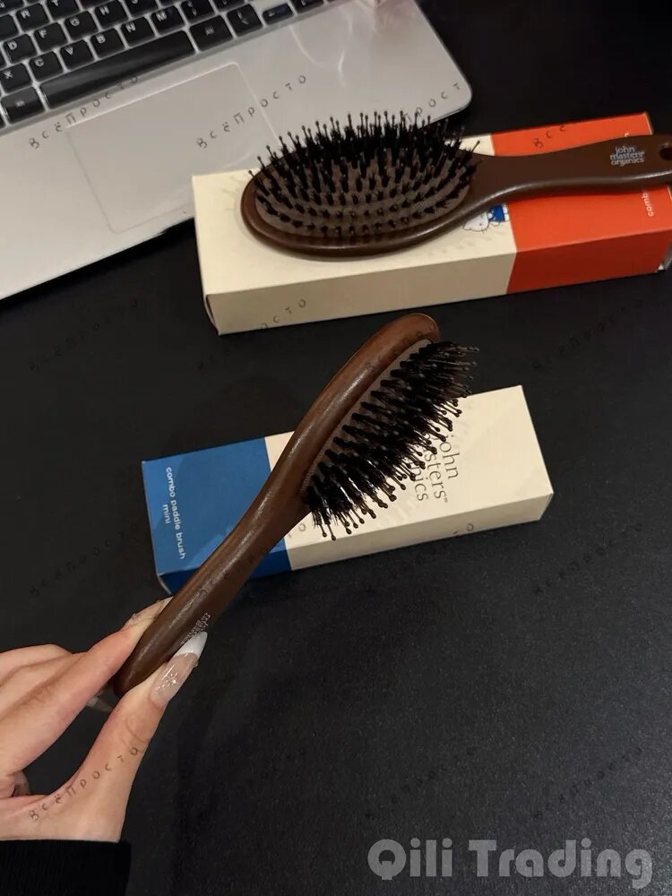 Гребень John Masters Organics Hello Kitty mini combo paddle brush для волос 1 шт. коричневый, деревянный
