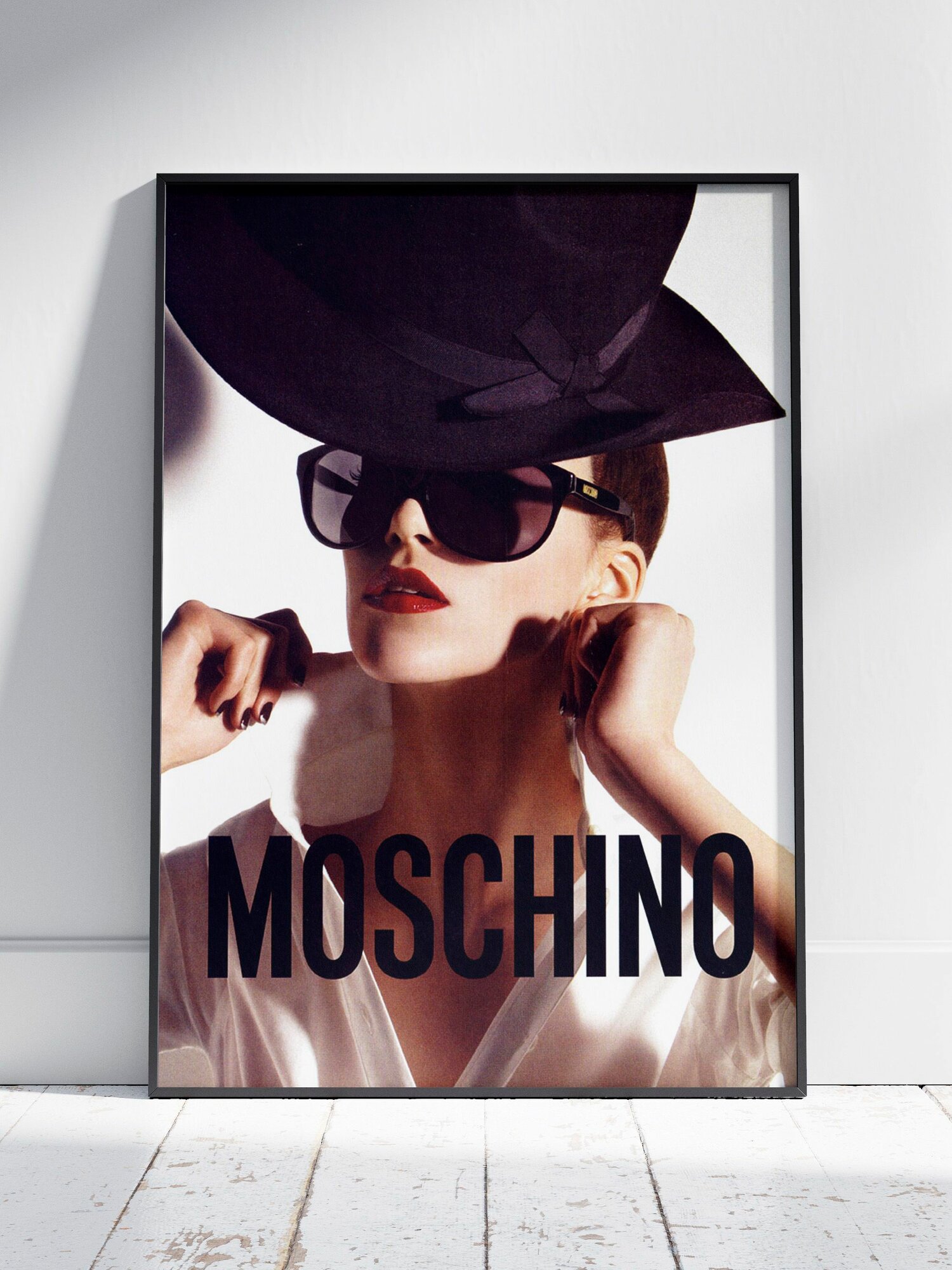 Плакат на стену для интерьера Москино (Moschino 10) - Постер по модели, бренду и моде формата A4 (21x30 см)