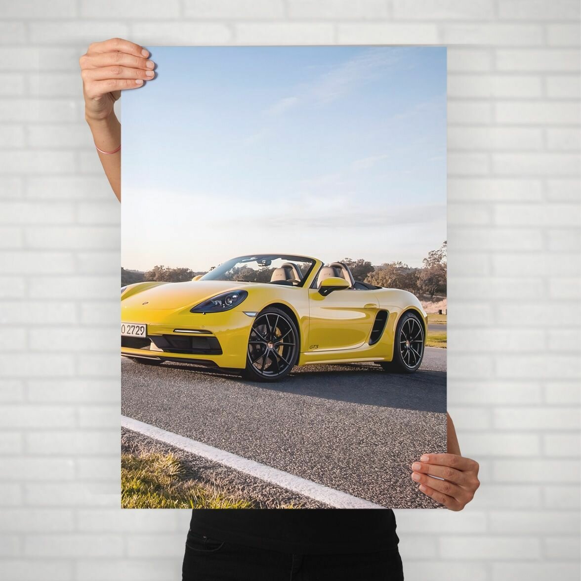Плакат на стену для интерьера Кабриолет (Porsche 718 Boxster GTS 4 0 8) - Постер по машинам родстерам с открытым верхом формата А2 (42x60 см)
