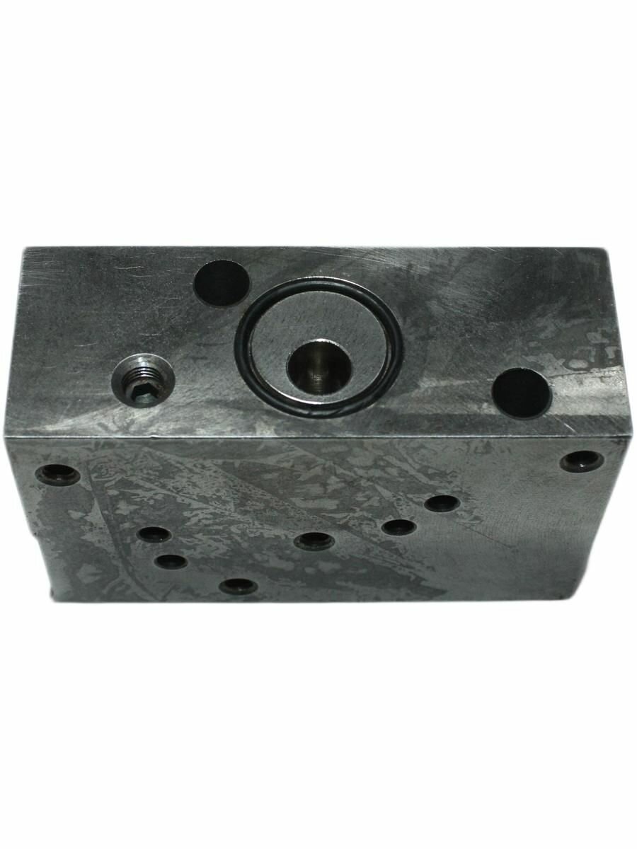 Блок клапанов голый на Komatsu PC200-6 KOMATSU (708-2L-04291)