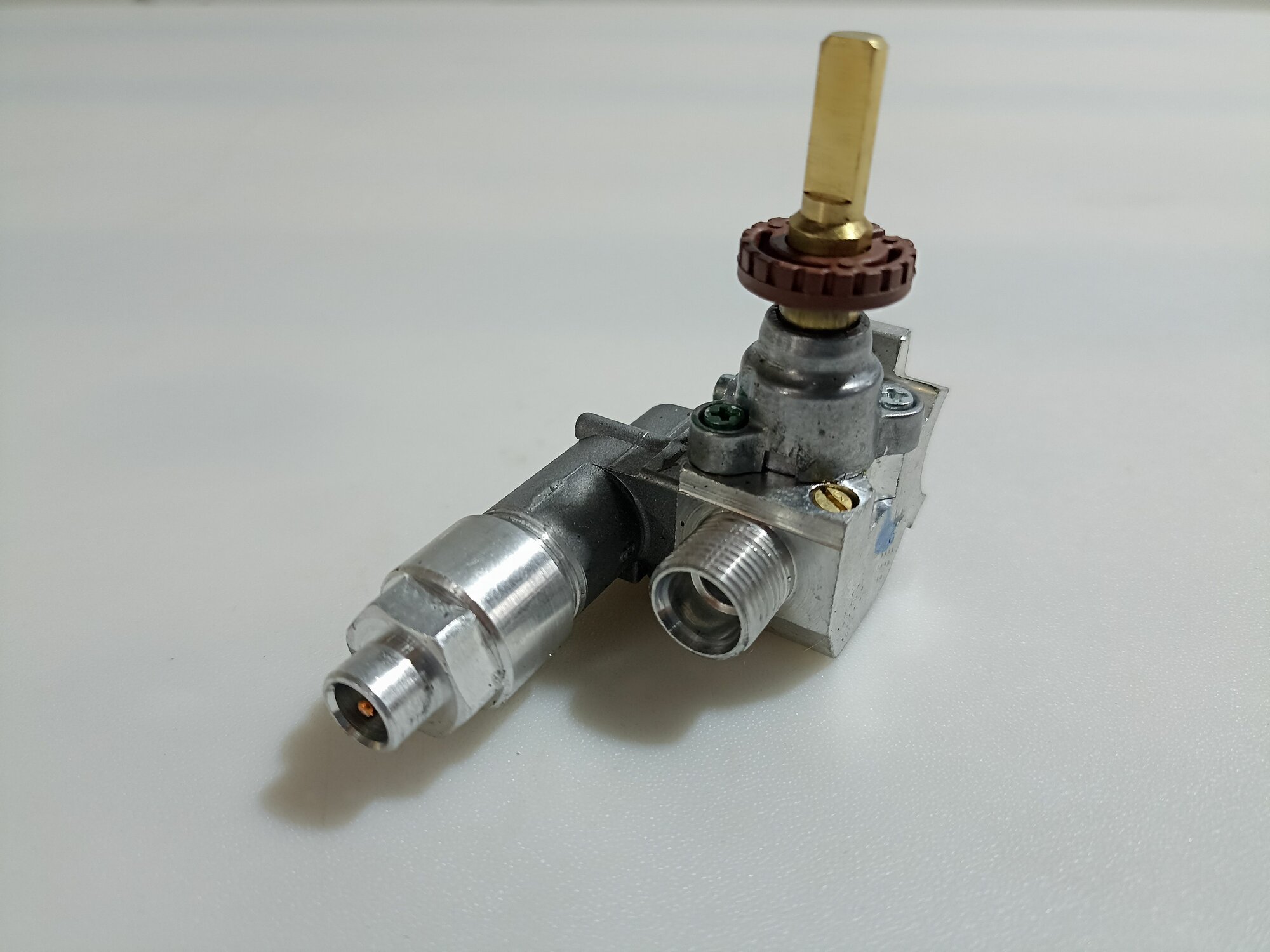 Кран газовый малой конф, для варочной поверхности газовой Simfer H60V41R516