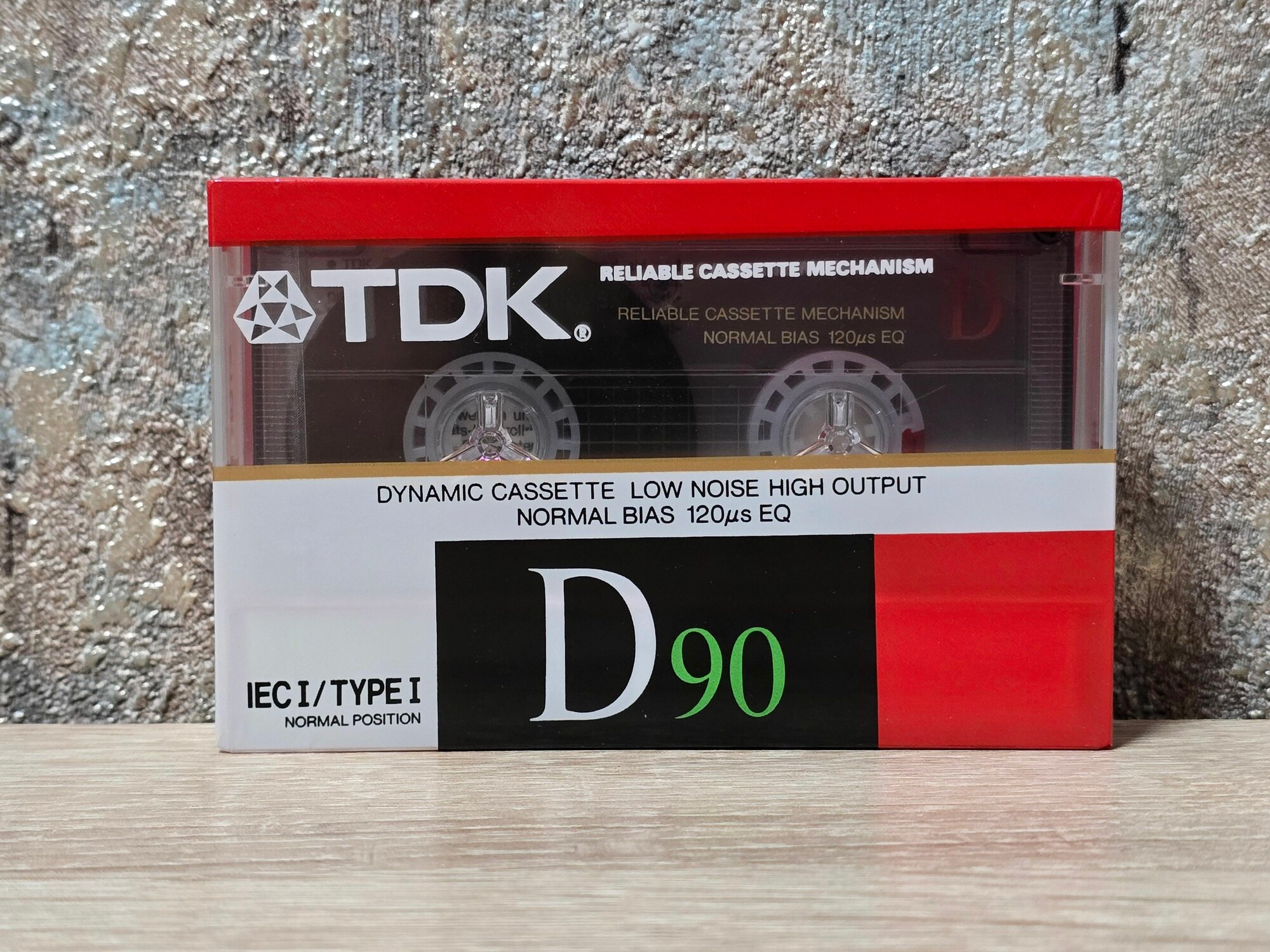 Аудиокассета TDK D-90