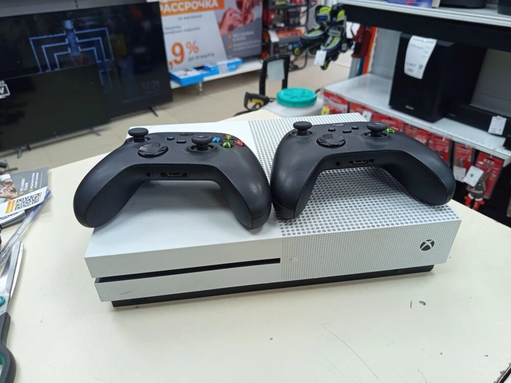 Игровая приставка Xbox One S 500Gb