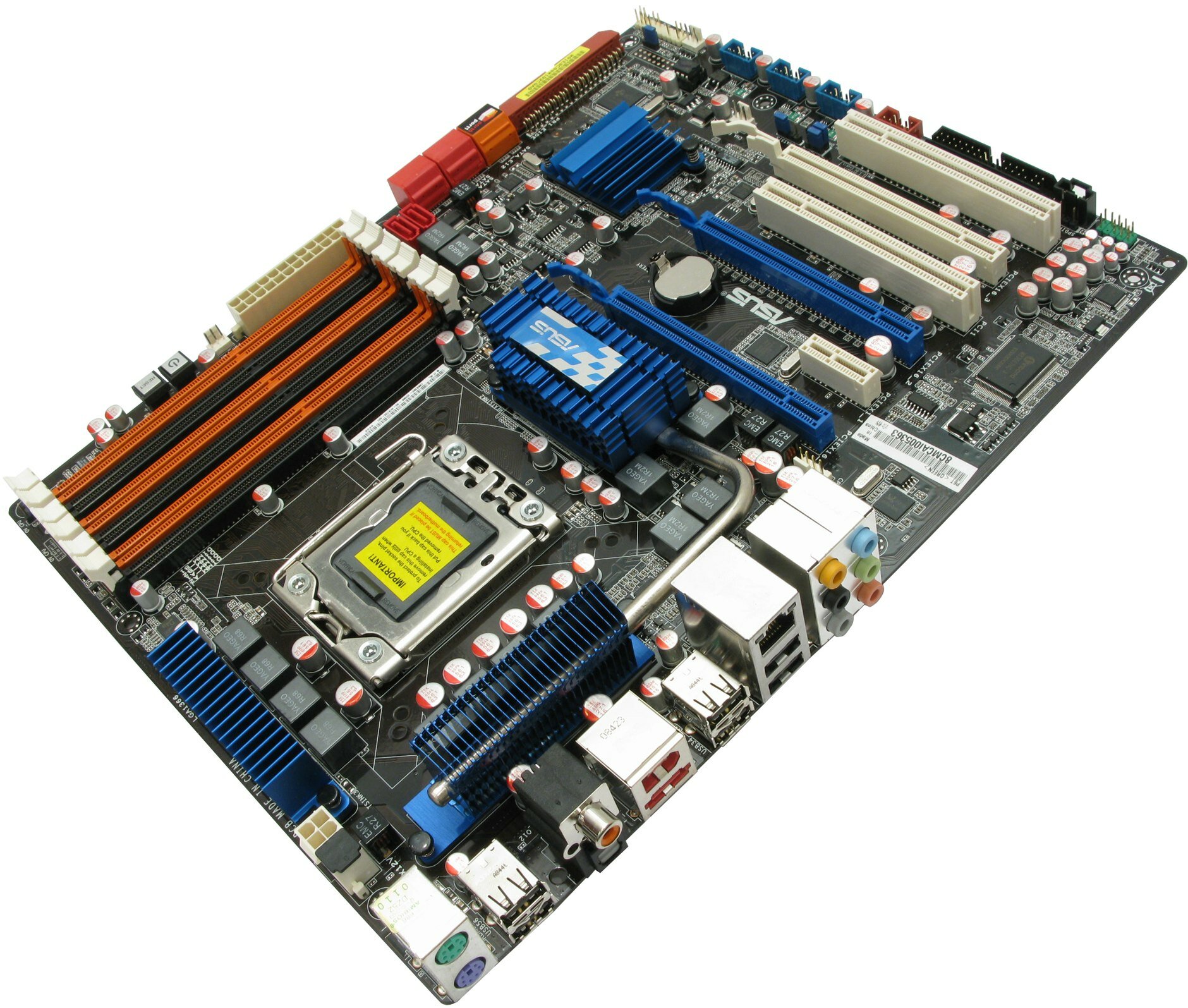 ASUS P6T LGA1366 X58 3 x PCI-E+GbLAN+1394 SATA RAID ATX 6DDR3