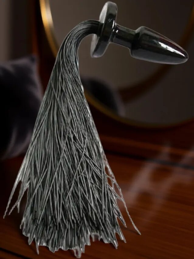 Анальная пробка с длинным черным хвостом от Sitabella из латексных лент , ТРЕ,11 см.