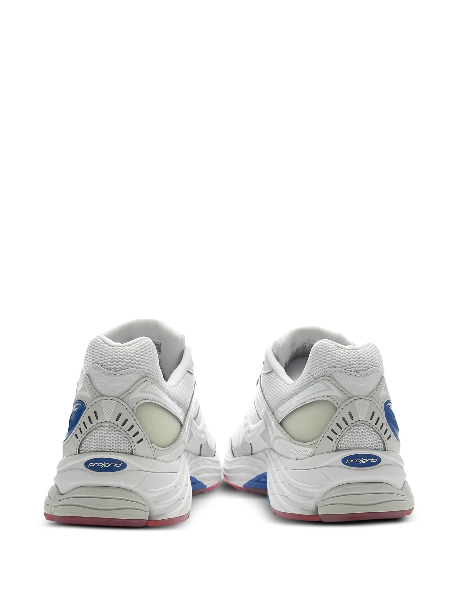 Кроссовки saucony Progrid Omni 9, размер 13 US, бежевый/белый — фото 1