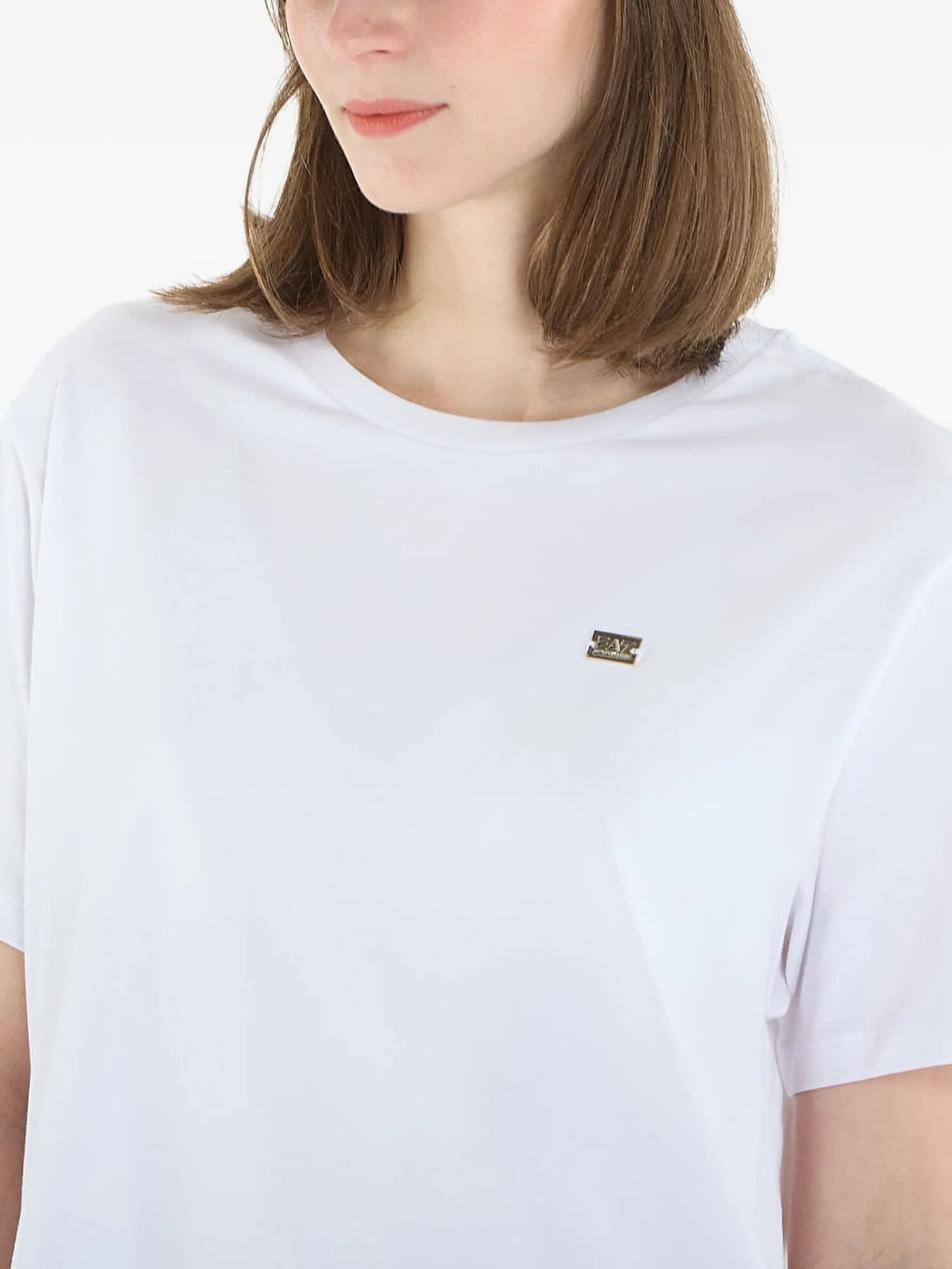 Футболка EA7 EMPORIO ARMANI Logo-plaque T-shirt, размер 44, бежевый/белый — фото 1