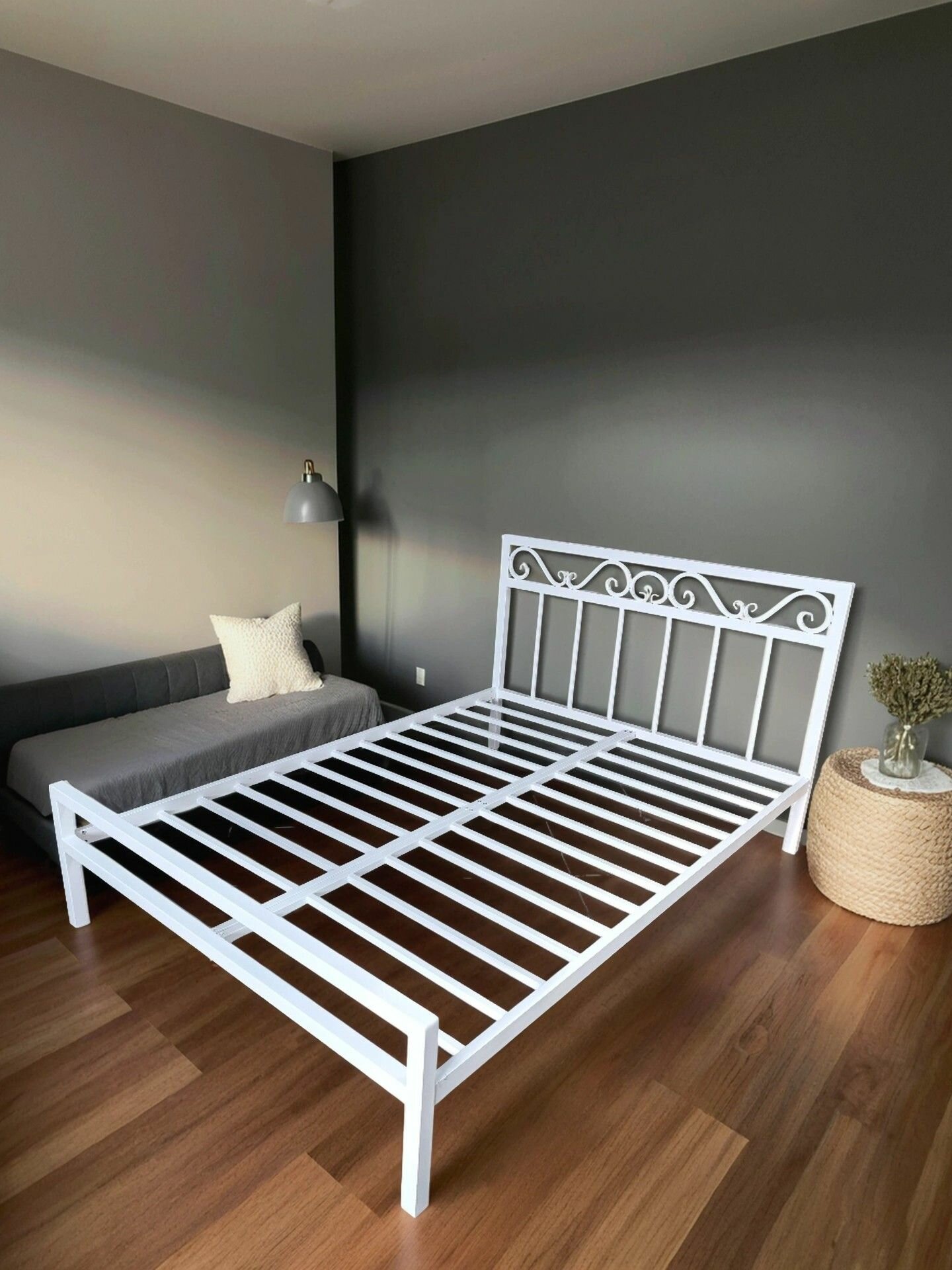 Кровать LOFT Mebel "Мира", кованая, белая, ортопедическая, 140x190 см