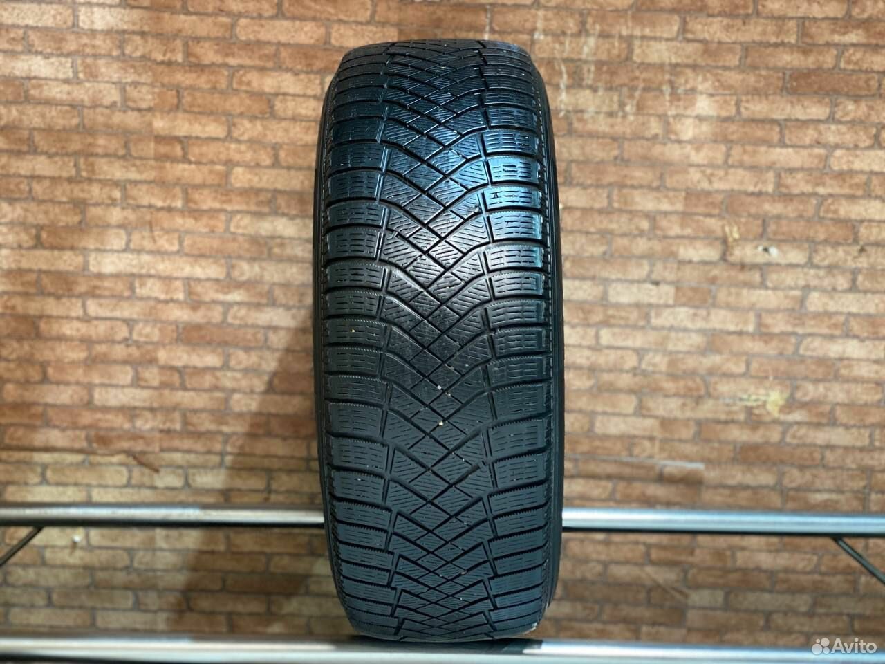 Pirelli Ice Zero FR 235/60 R18 — фото 1
