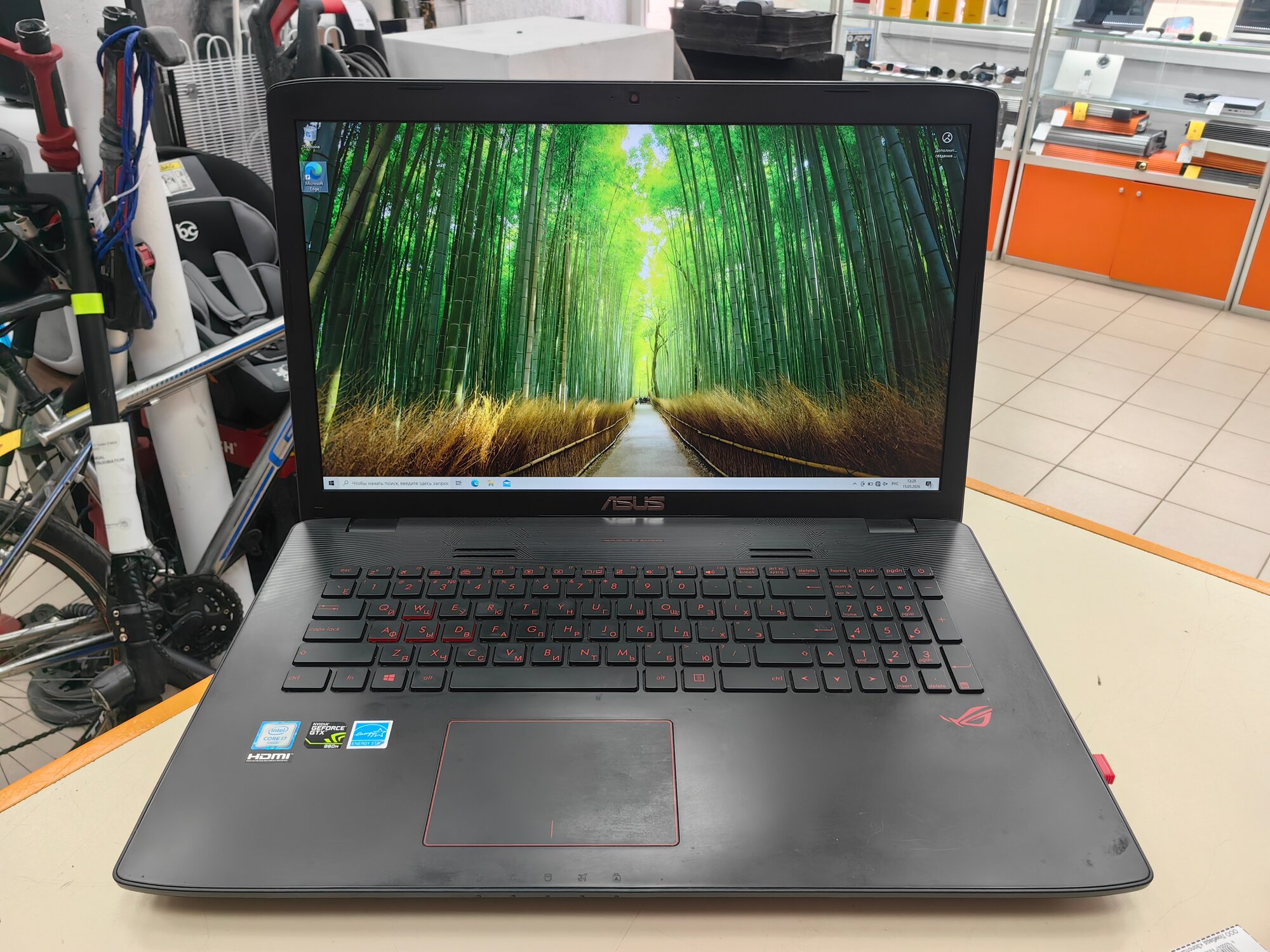 Ноутбук Asus ROG Strix GL752V 1920x1080, 17.3, Intel i7-6700HQ 2.60-3.50 ГГц, RAM 16 ГБ, SSD 256Гб HDD 650Гб, GeForce GTX 960M (2ГБ) б/у уценка