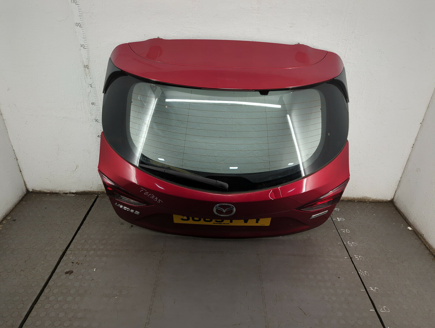 Крышка (дверь) багажника Mazda 3 (BM) Б/У