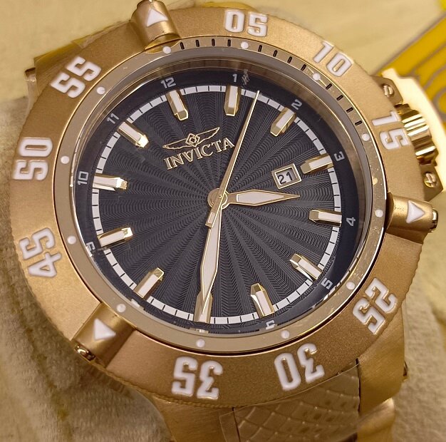 Наручные часы INVICTA, золотистый — фото 1
