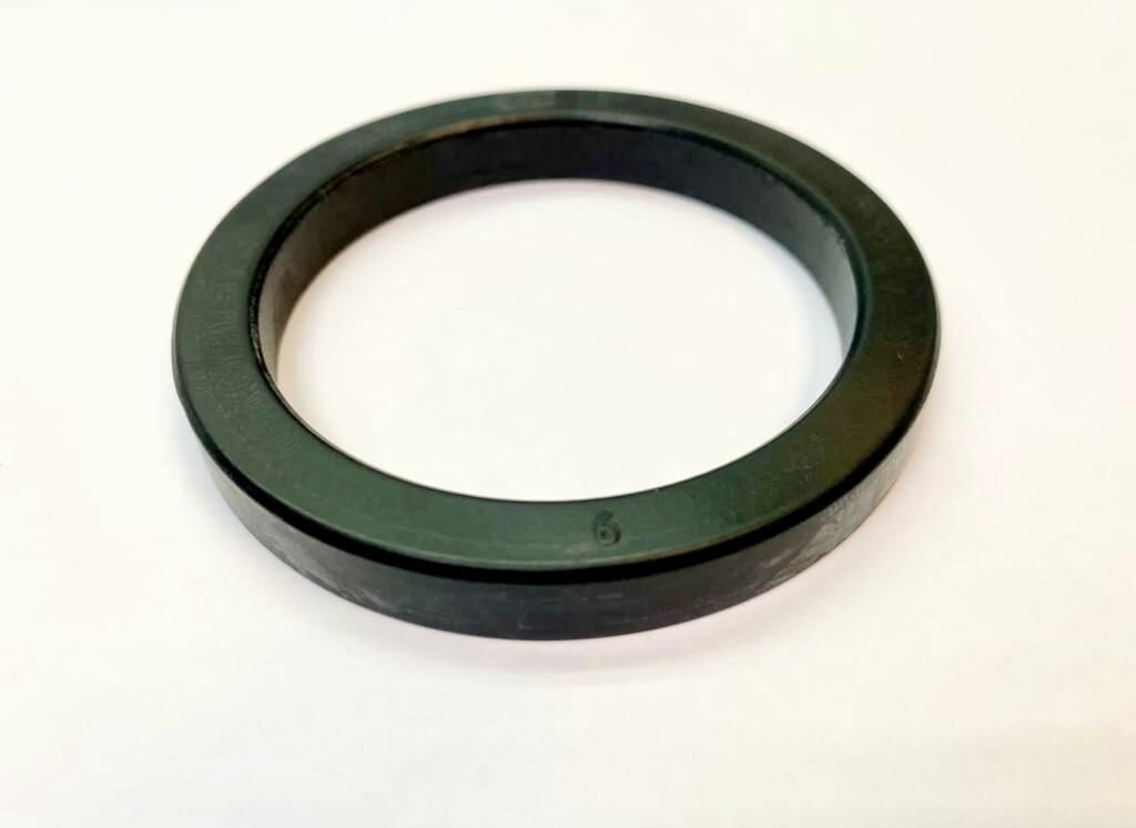 Кольцо уплотнительное группы dd73х57мм h9мм
