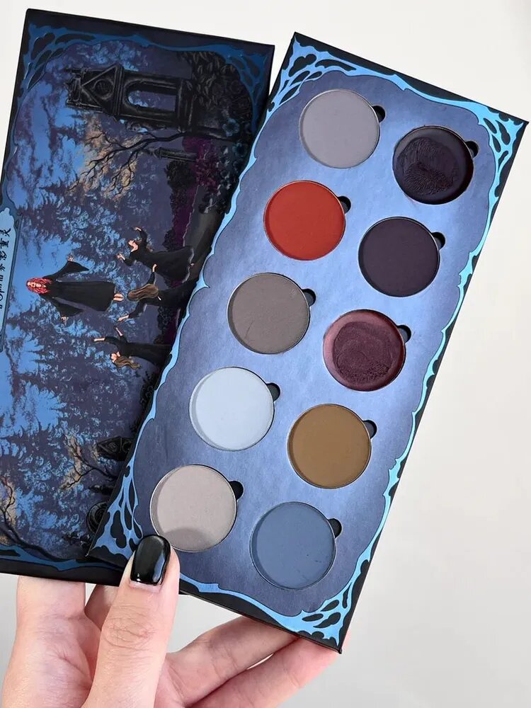 Палитра теней для век SHELLWE MAKEUP , Десятицветный матовый , 10g - Misty Spirit