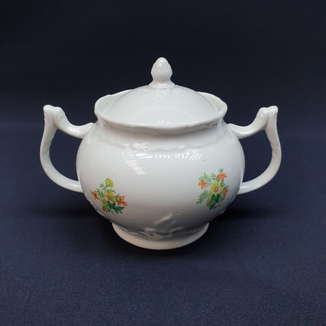 Винтажная сахарница Вербилки, фарфор 0.6 л, СССР