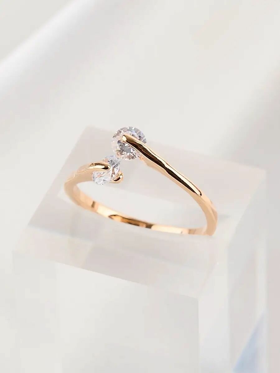 Кольцо помолвочное, фианит, кристалл