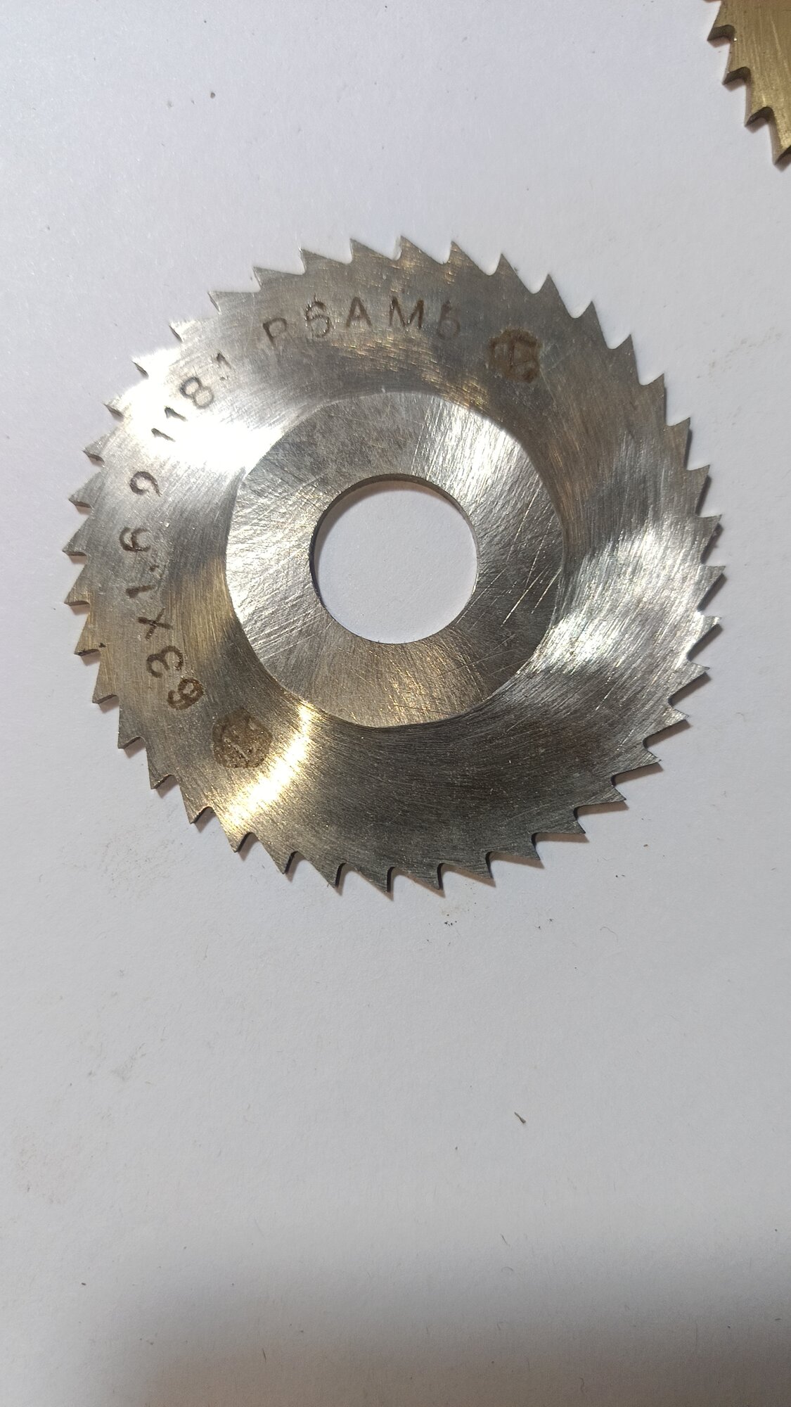 Фреза дисковая отрезная Ф63х1,6х16 тип 2 1184 Р6М5 z=40