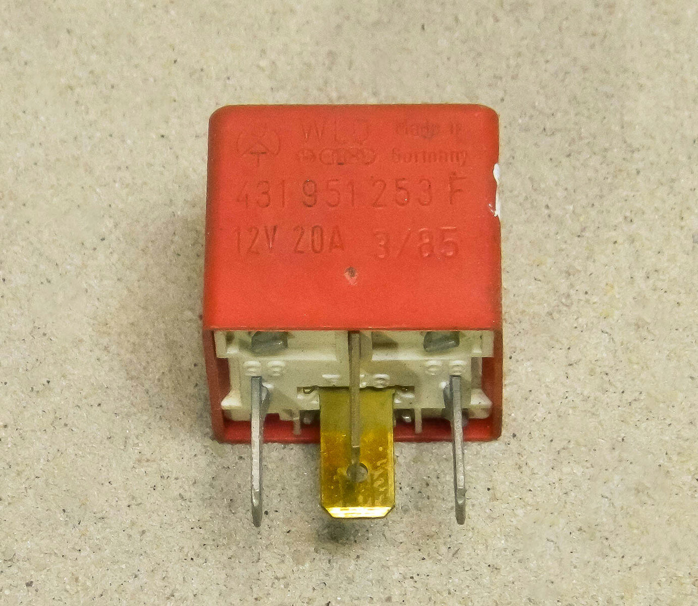 Реле 431951253F Audi 100 C3