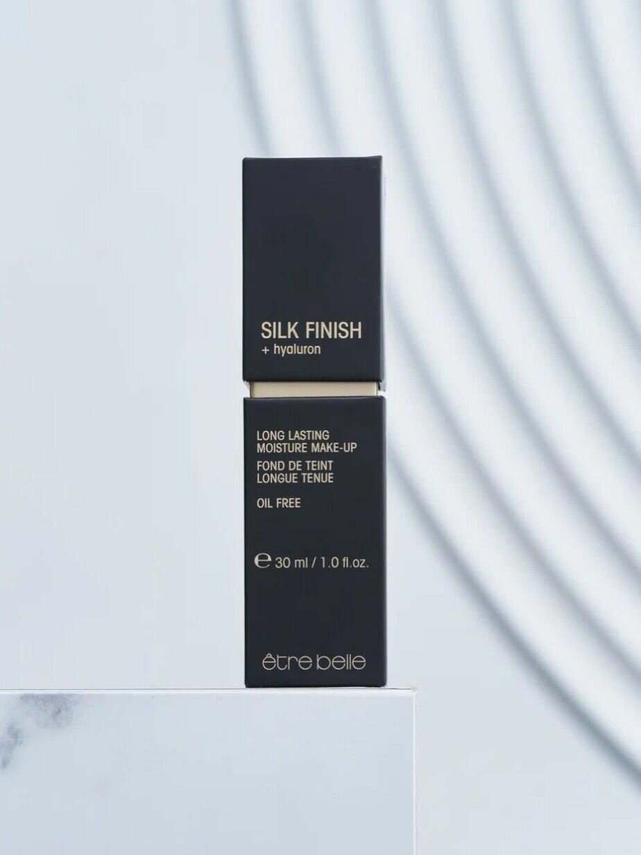 Etre Belle Тональный крем с гиалуроной кислотой Silk Finish Make Up + Hyaluron, цвет бежевый