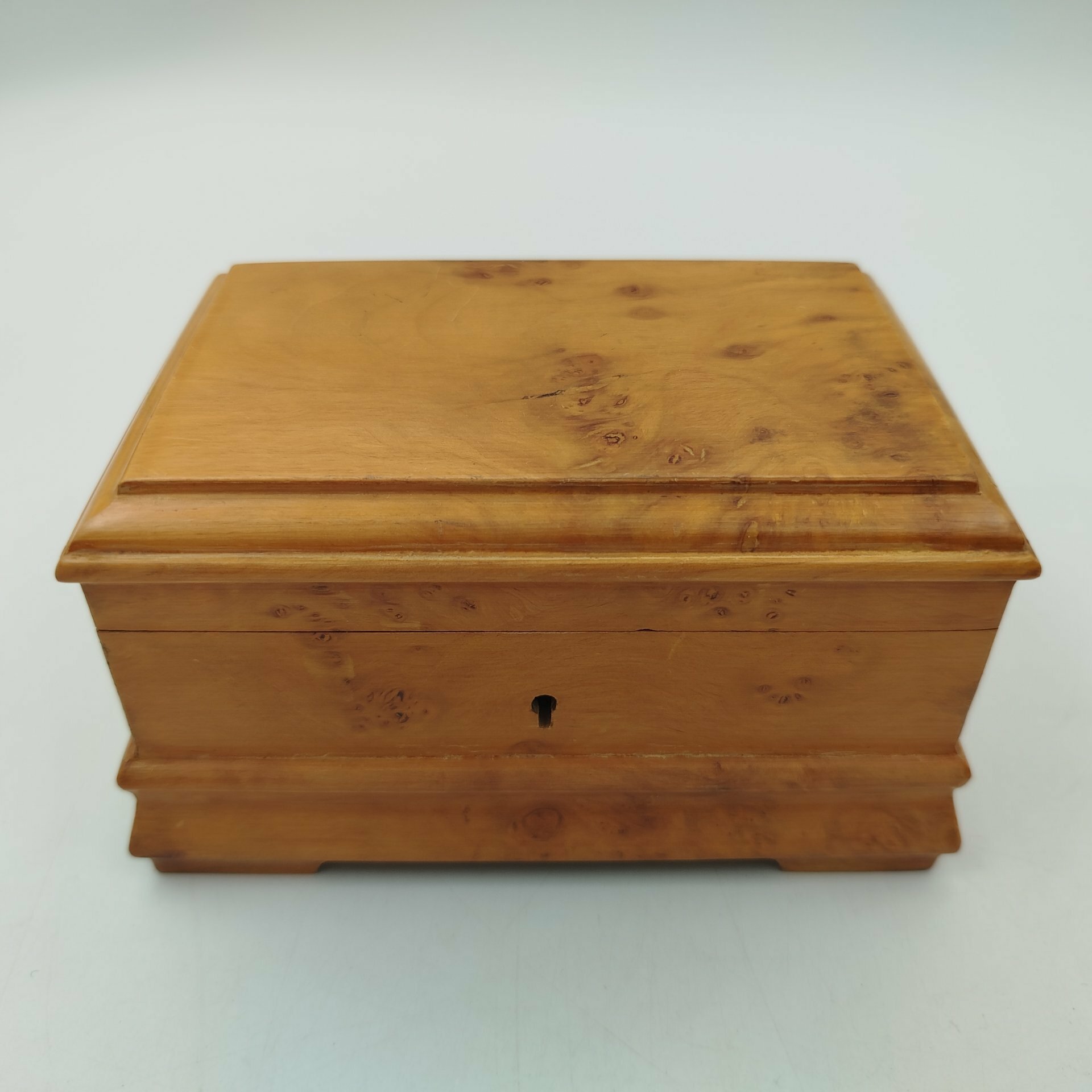 Шкатулка прямоугольной формы, дерево, шпон, СССР, 1950-1980 гг.
