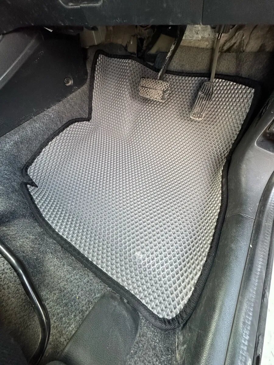 EVA Коврики с бортами в Honda Fit 2 (2007-2013). Хонда Фит 2. Ева ковры с бортиками