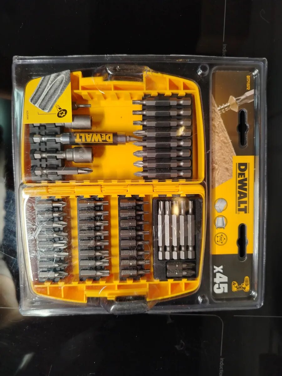Набор бит в кейсе ToughCase 45 предметов DT71572-QZ
