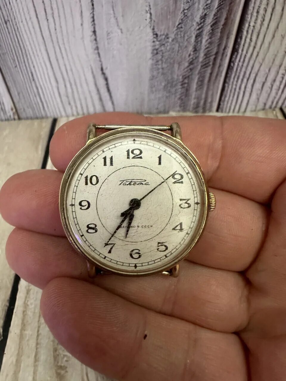 Часы Наручные Ракета механика производство ссср 70 годы шикарные винтажные