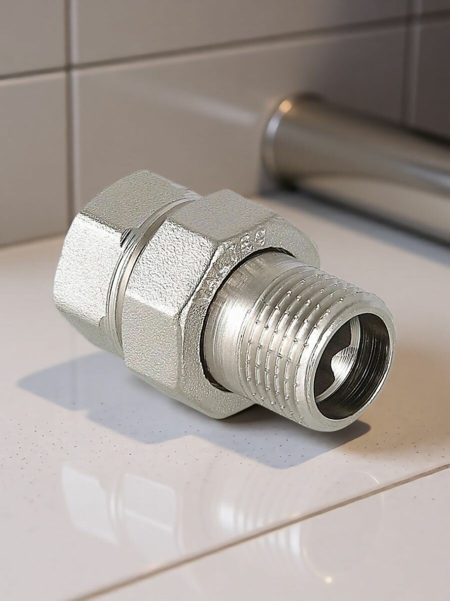 Сгон прямой 1 1/2" разъемный (американка) VALTEC вн.-нар,