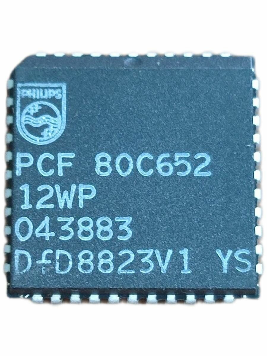 PCF80C652-12WP (микросхема)