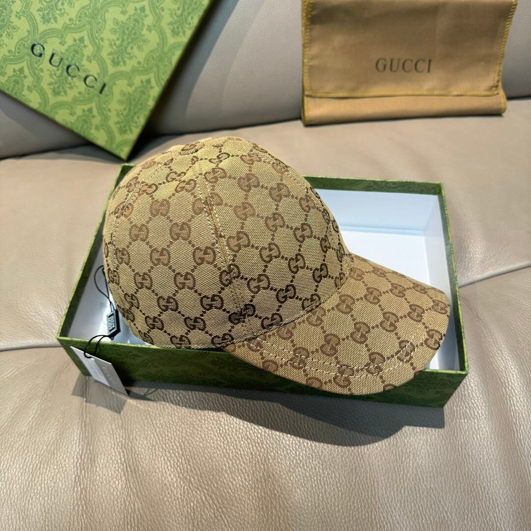 Бейсболка Gucci кепка