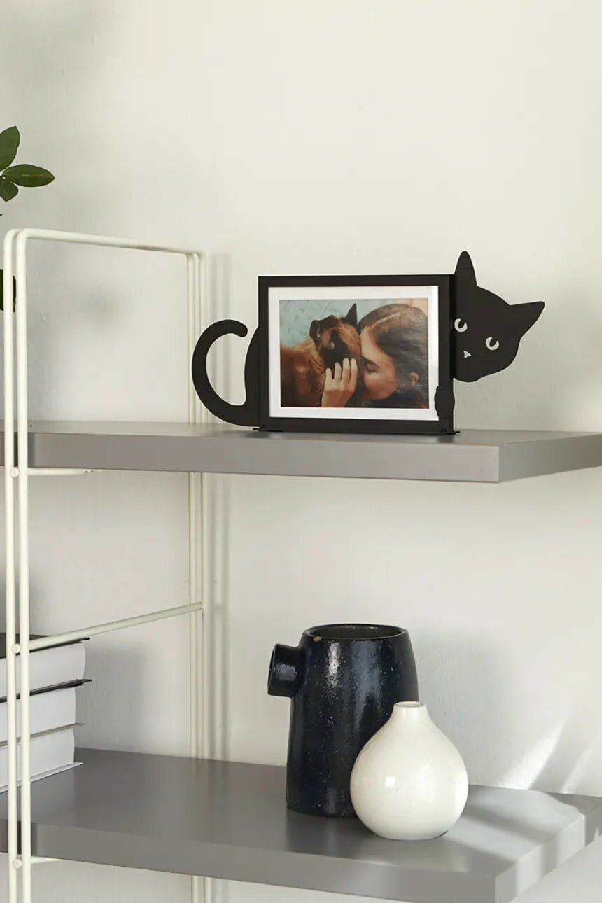 Фоторамка Balvi Hidden Cat - форме кота, размер 36х16х4 см, цвет черный - 27703