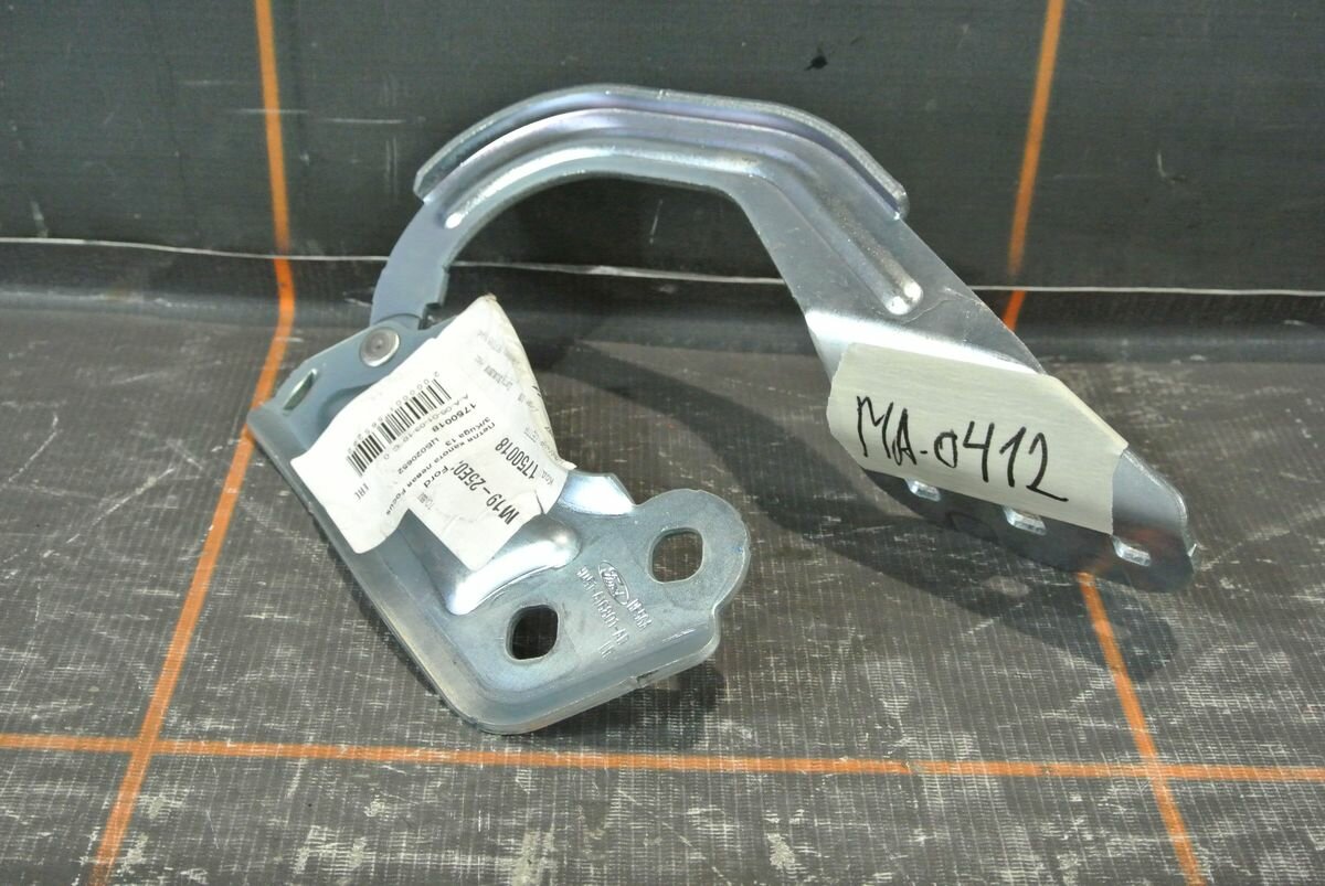 Петля капота левая для Ford Focus 3 (2011-19гг) BM51A16801AD