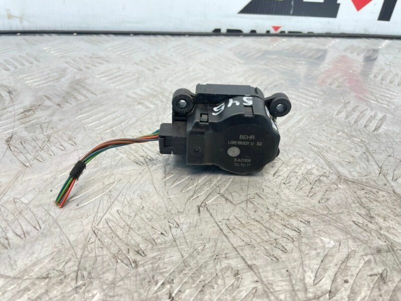 Сервопривод заслонки печки Opel Astra 2011 1845125 P10 A16XER (с пробегом)