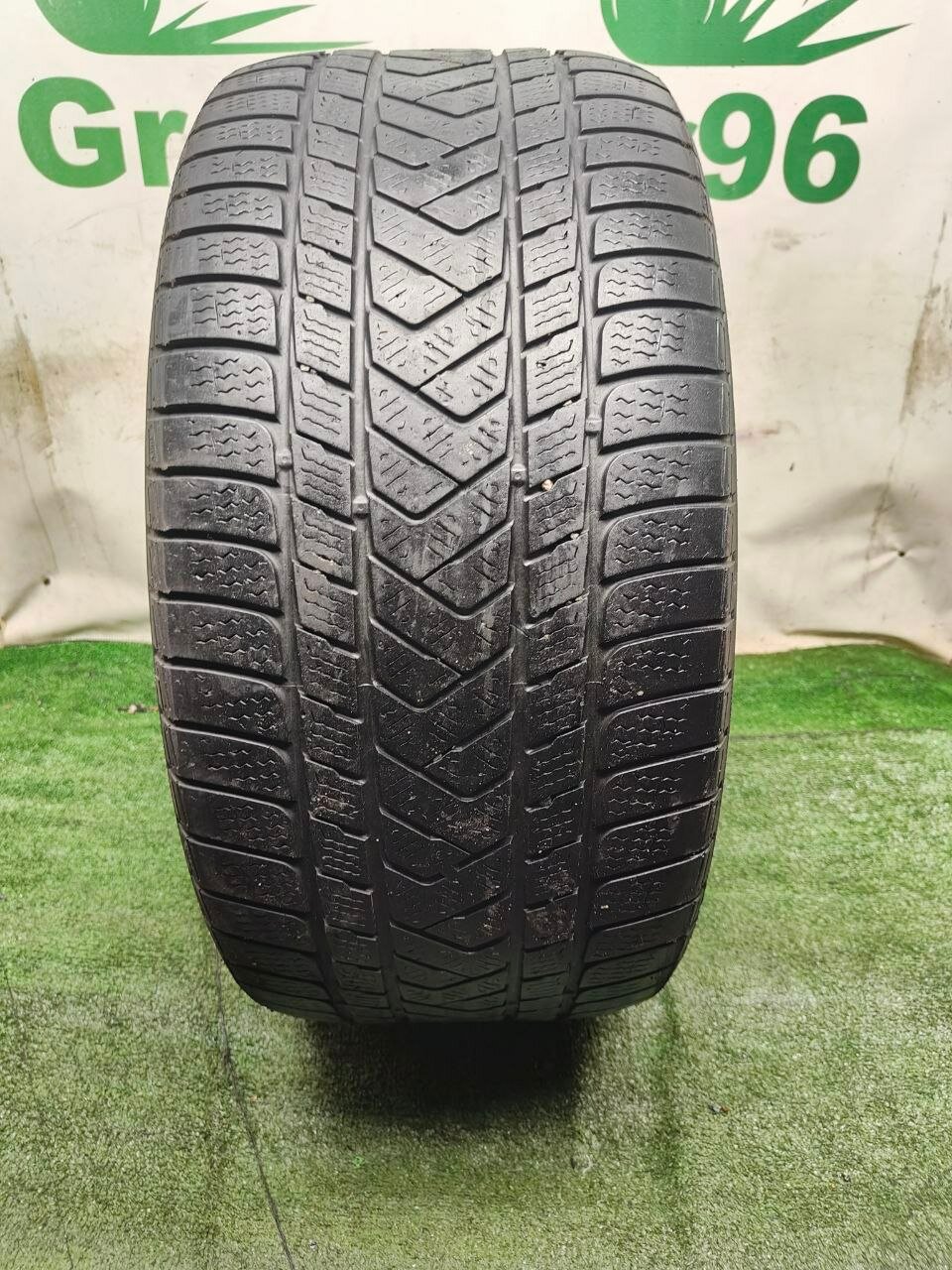 Зимние шины Pirelli Winter Sottozero 3 275/40 R19 50% износ XXN539544