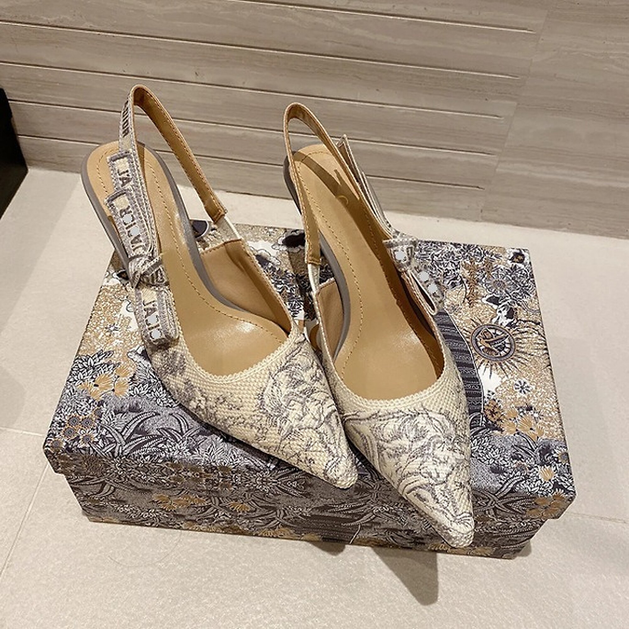 Туфли лодочки  Elegant Line