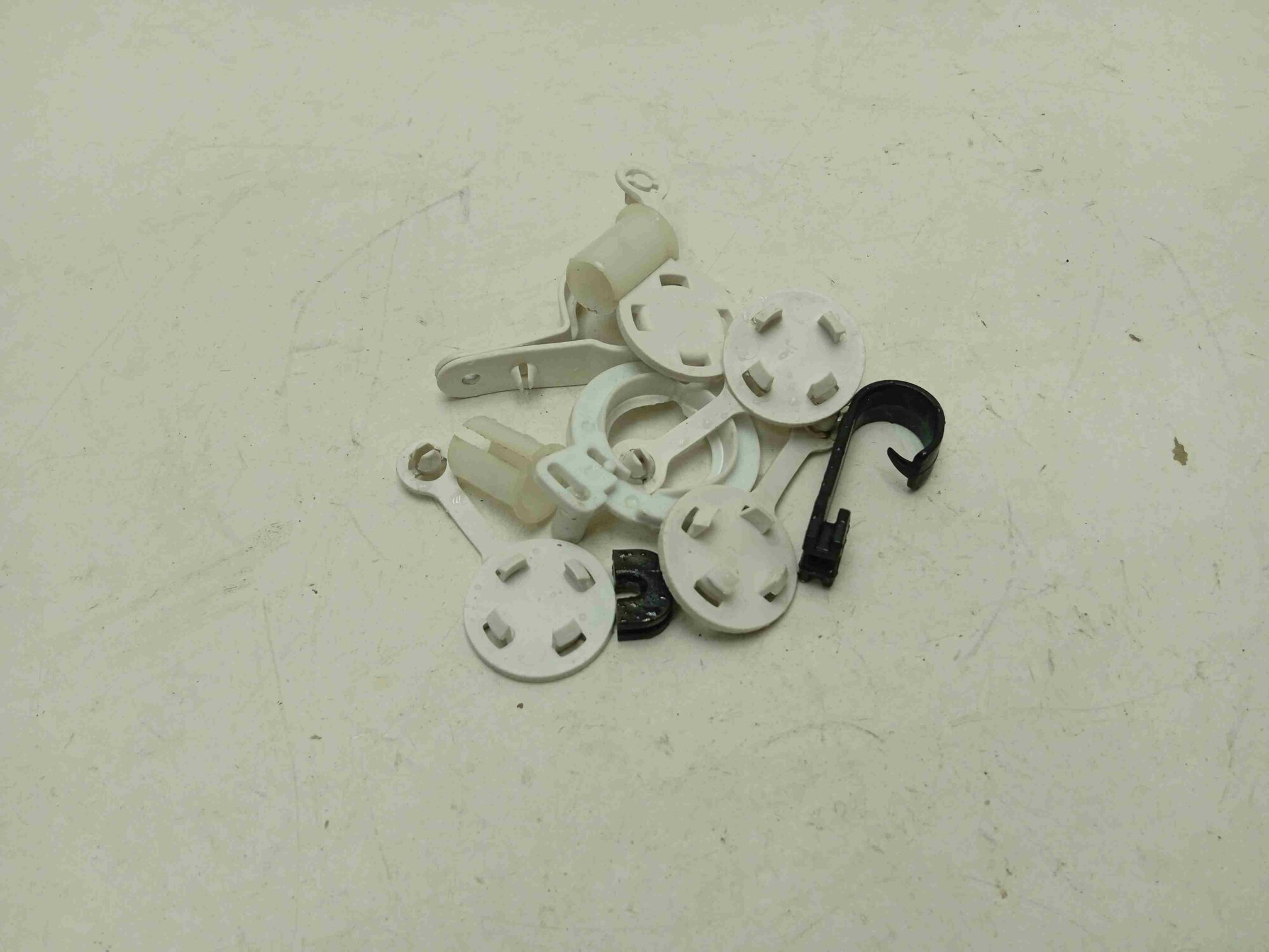 HW50-12866ME кт191 Пластиковые элементы для стиральной машины Haier HW50-12866ME б/у