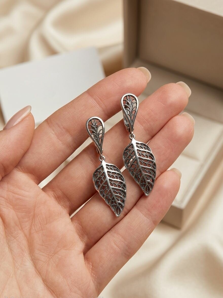 Серьги JEWELRY of KUBACHI, серебро, 925 проба, оксидирование, размер 20 мм, длина 4 см, , серебристый/черный — фото 1
