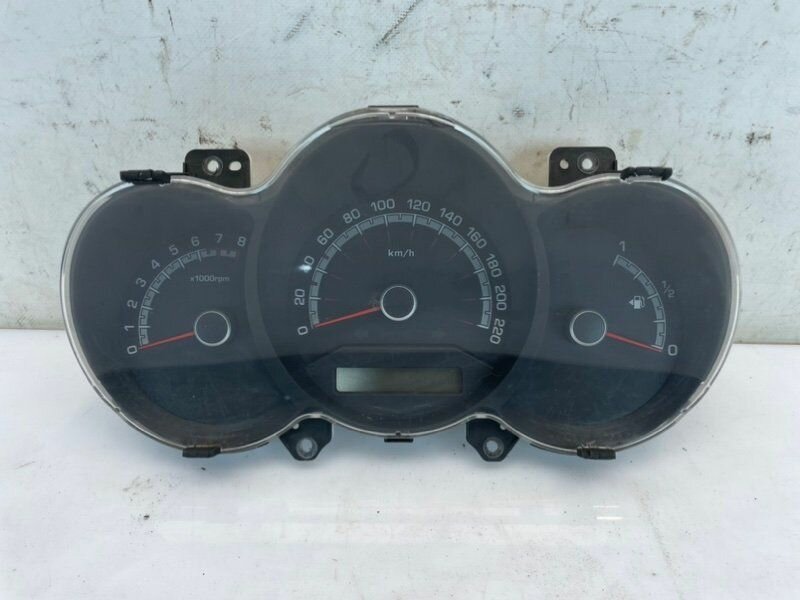 Панель приборов Kia Venga 2010 940031P010 YN G4FA (с пробегом)
