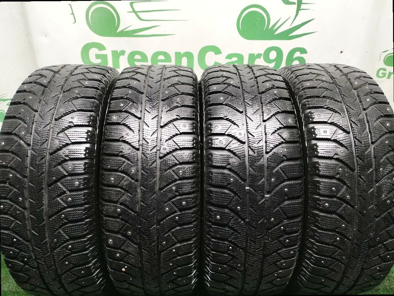 Комплект (4 шт) зимних БУ шин Bridgestone Ice Cruiser 7000S 185/65 R15 20% износ KHM031208