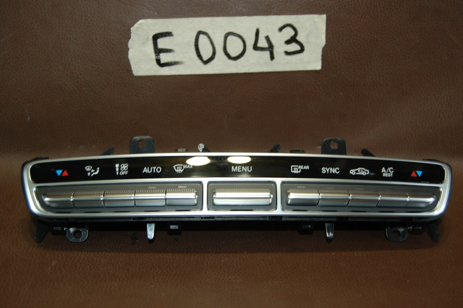 Блок переключателей панели приборной для Mercedes-Benz E-klasse W213 (2016-21гг) A2139050208