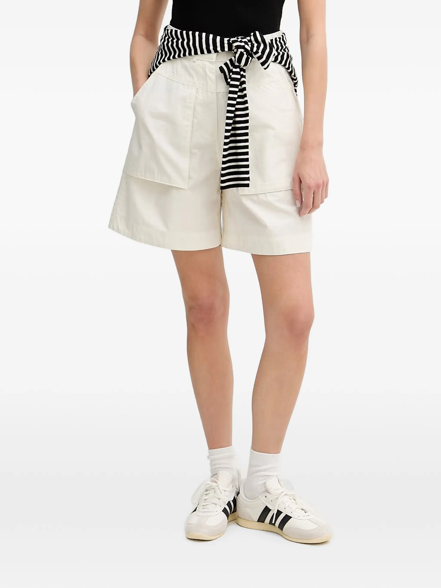 Шорты NAPAPIJRI Patch-pocket shorts