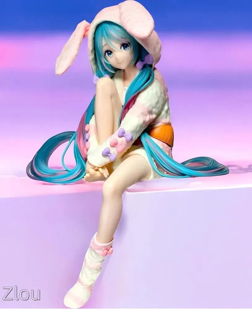 Фигурка Хацунэ Мику пижама с шапкой кролика / Miku Hatsune (13см, пакет)