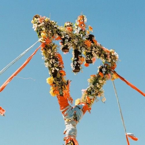 Музыкальный диск THE DEVIL WEARS PRADA - Flowers CD DIGIPAK, metalcore