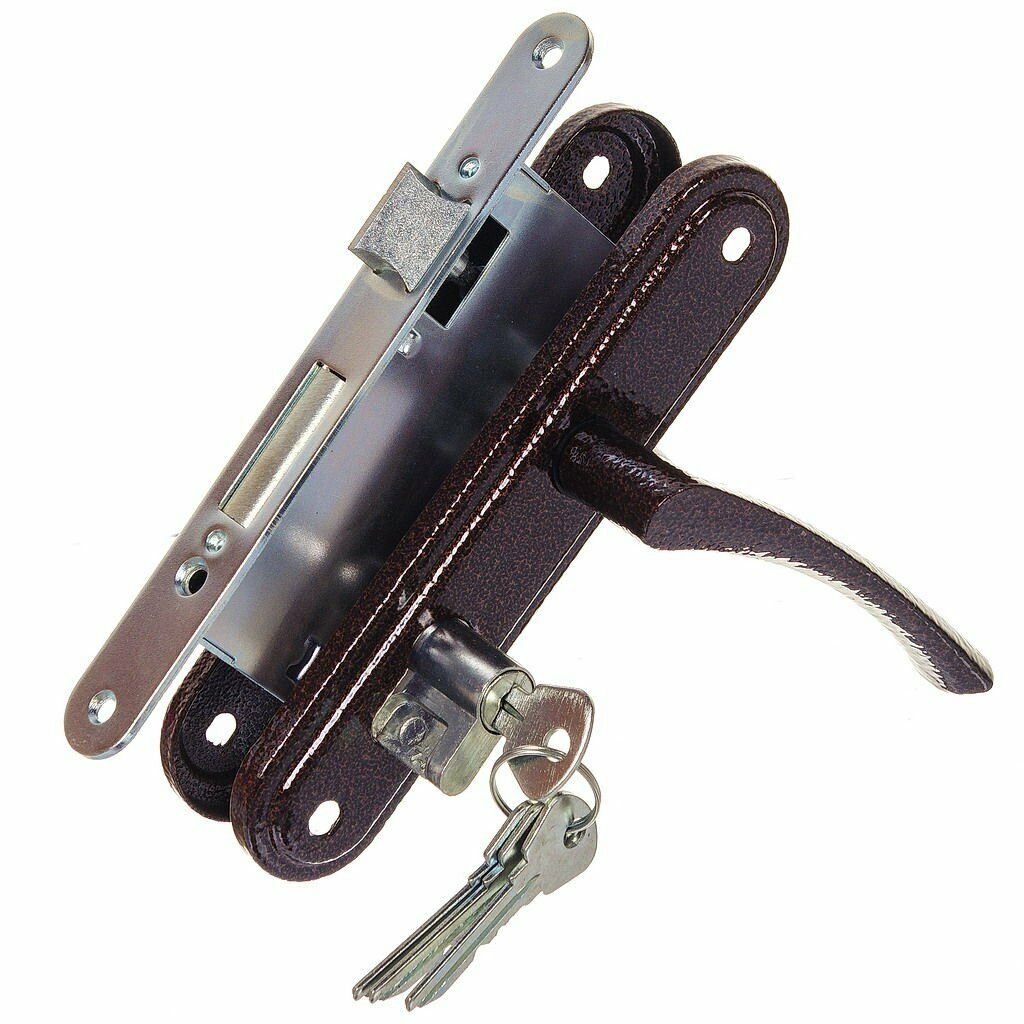 Замок врезной Омега ЗВ7, цилиндровый, с ручкой в комплекте, цвет медь, межосевое расстояние 70 мм, 4 ключа, стальной корпус