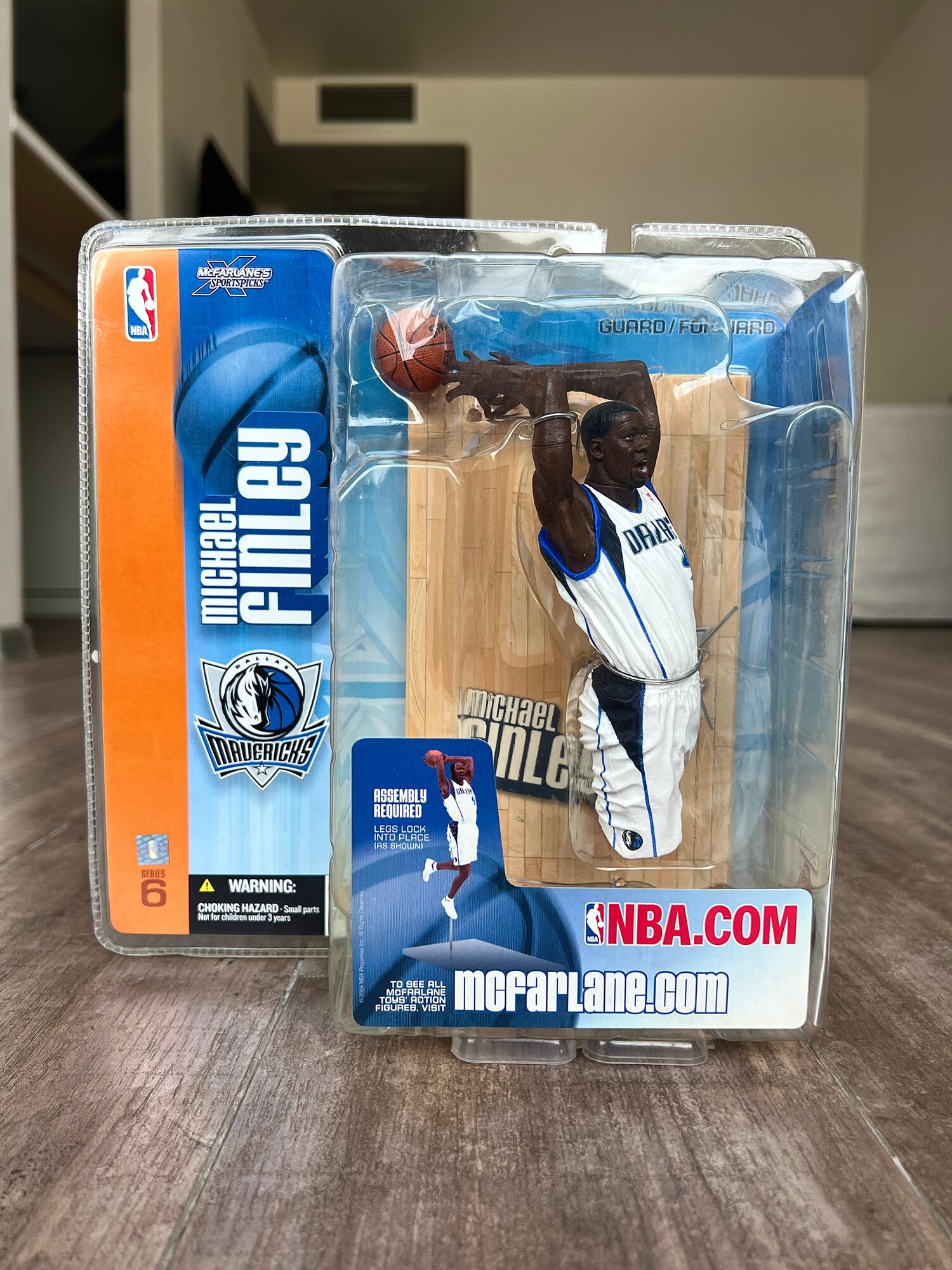Фигурка NBA Dallas Mavericks Michael Finley McFarlane Toys НБА Даллас Маверикс Баскетболист Майкл Финли Баскетбол